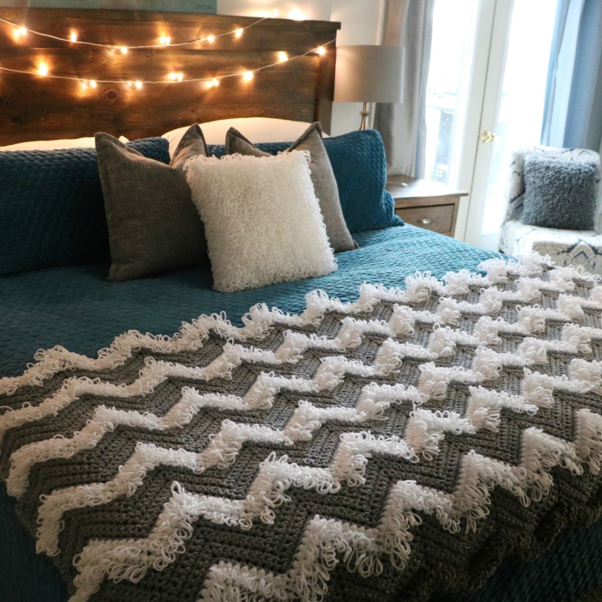 Loopy Chevron Stitch Blanket - MJ's off the Hook Designs