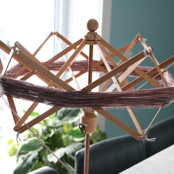 Turn Your Hanks into Cakes: A Step-by-Step Guide - MJ's off the Hook ...