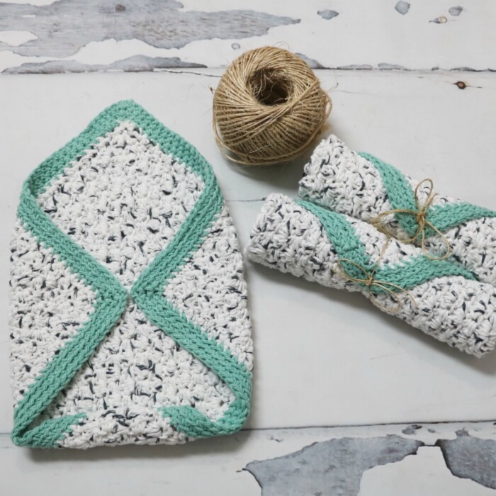 Free Rustic Farmhouse Dishcloth Pattern - MJ's off the Hook Designs