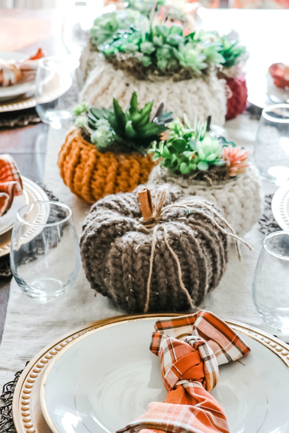 How to Crochet Rustic Farmhouse Pumpkins - MJ's off the Hook Designs