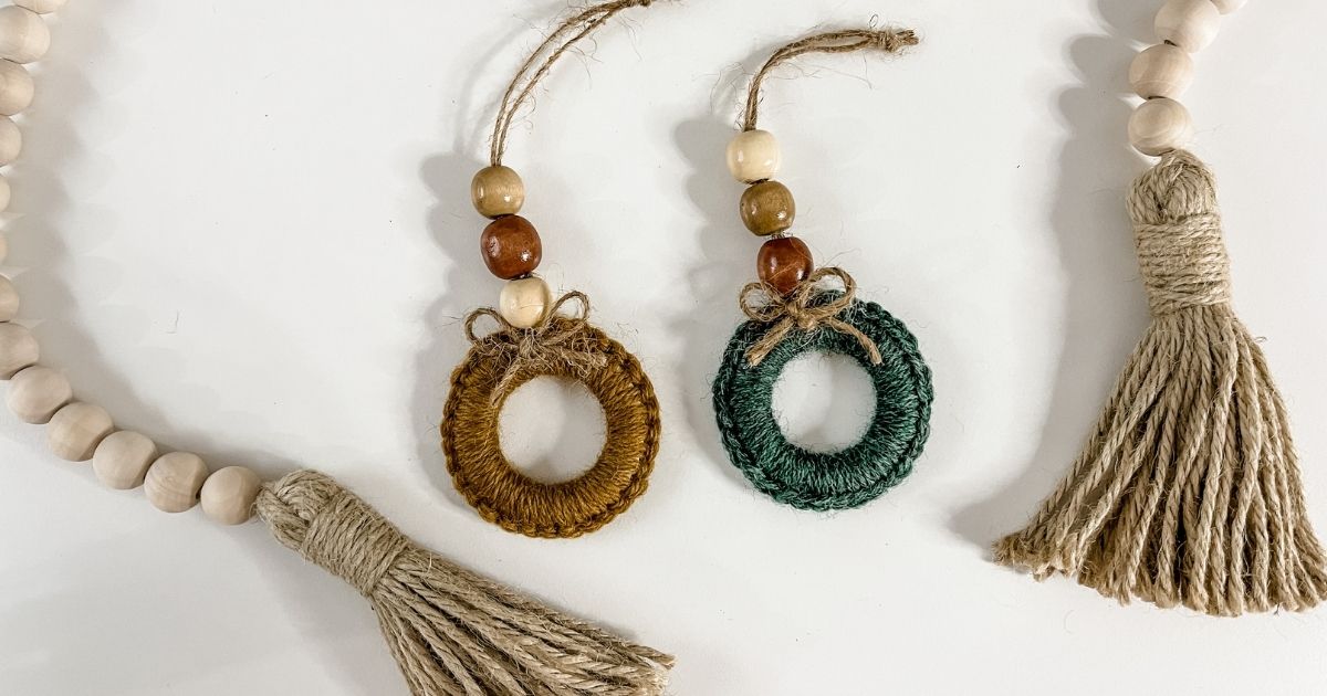 Mini Ring Wreath - Free Crochet Pattern - MJ's off the Hook Designs