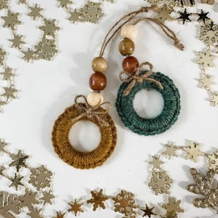 Mini Ring Wreath - Free Crochet Pattern - MJ's off the Hook Designs