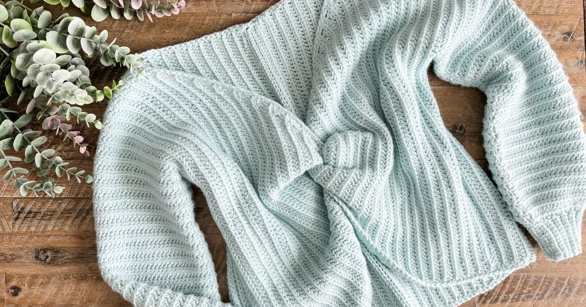 Uniquely Styled Sow Pretty Twist Top: Crochet Comfort & Elegance - MJ's ...