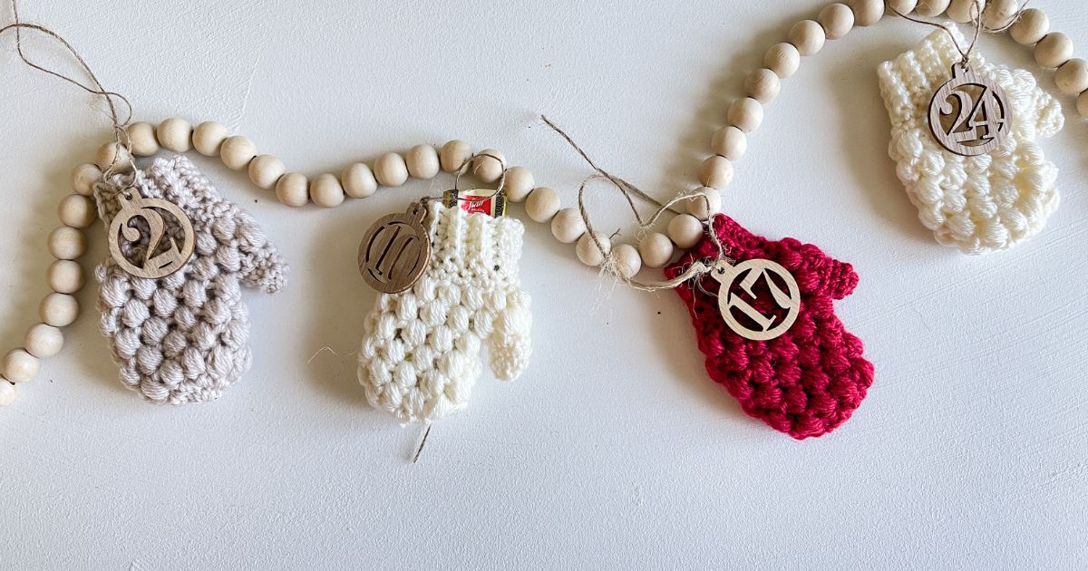 Mini Puff Stitch Mitten Crochet Pattern - MJ's off the Hook Designs