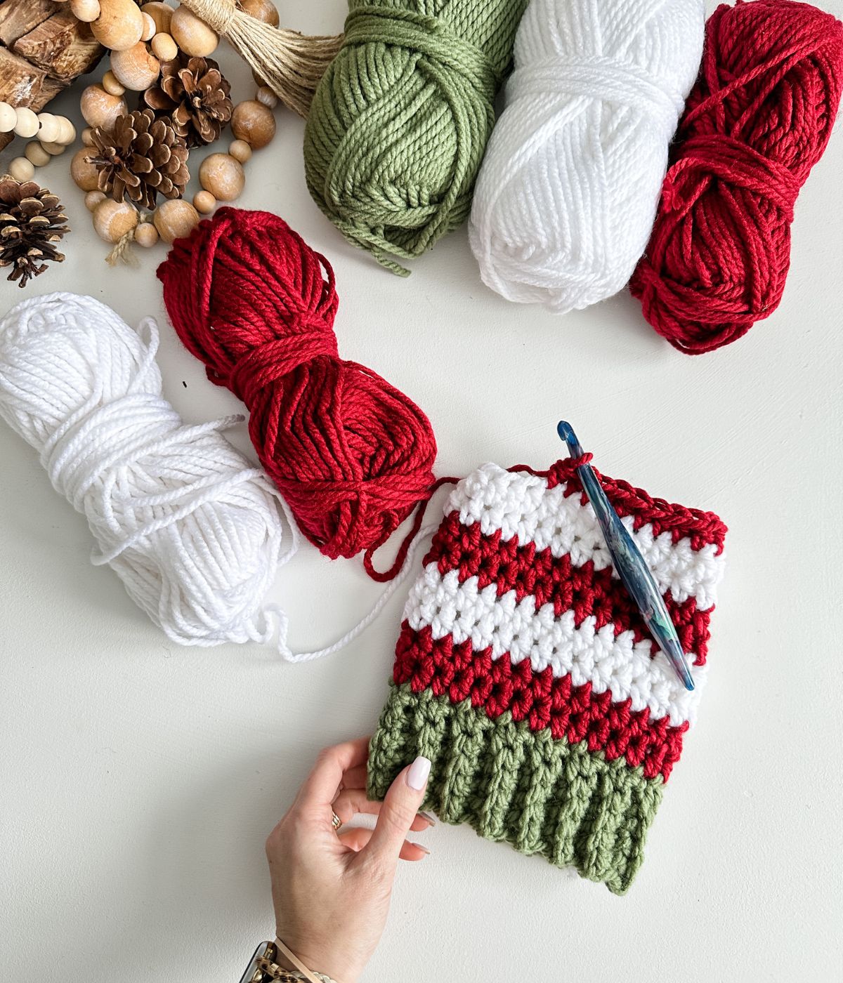 Bulky & Quick Christmas Elf Hat: Free Crochet Pattern - MJ's off the ...