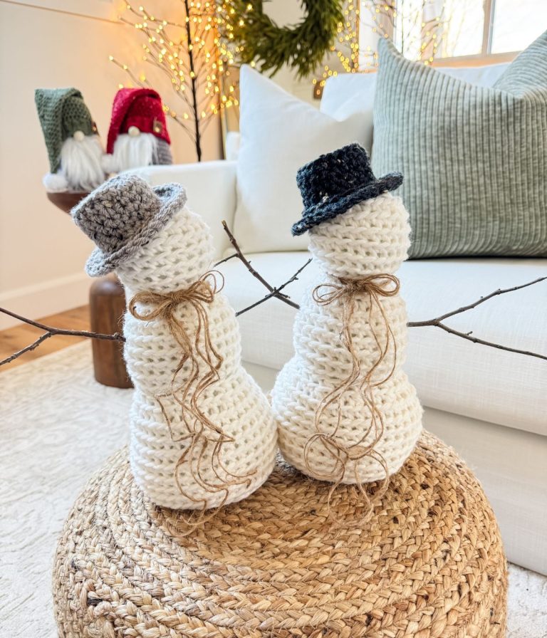 Free Easy Crochet Snowman Pattern: Rustic Farmhouse Snowman - MJ's off the Hook Designs