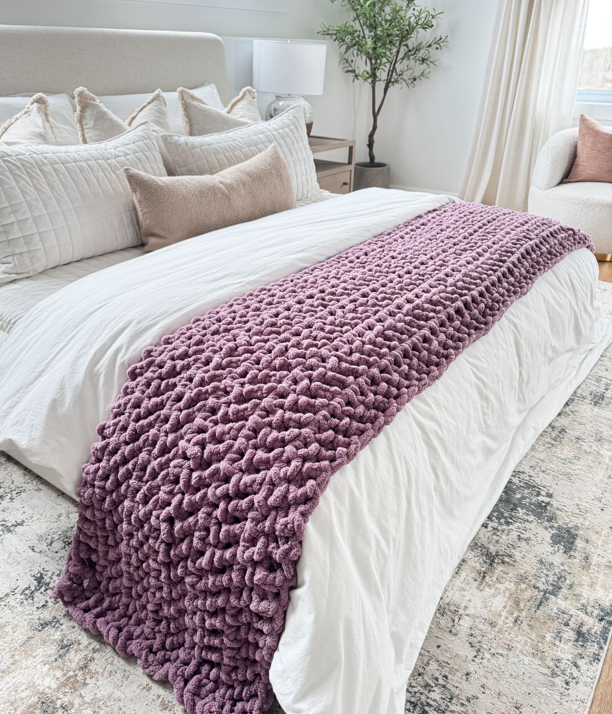 Free Crochet Jumbo Blanket Pattern: Snuggle Up in Style - MJ's off the ...