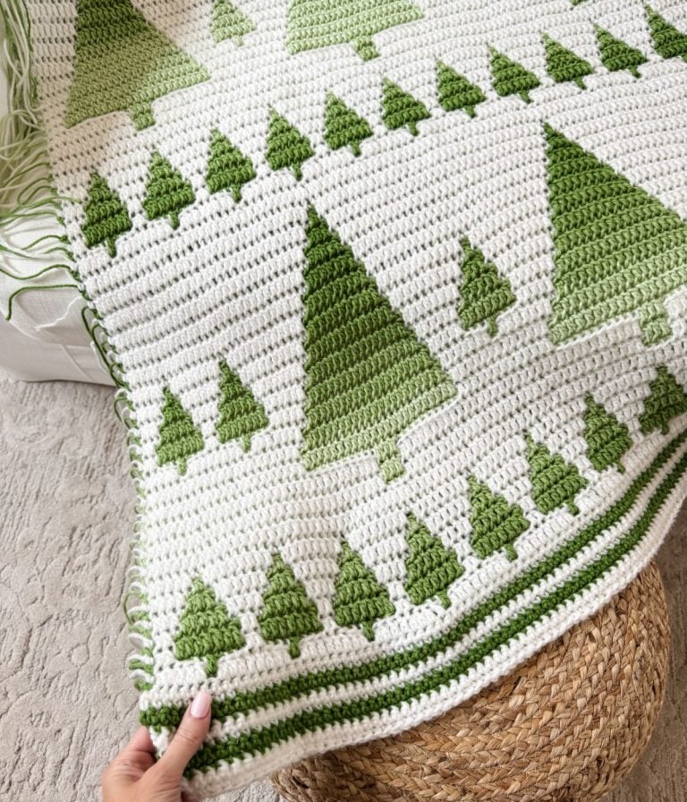 Winter Forest Mosaic Blanket: Create a Cozy Winter Wonderland - MJ's ...